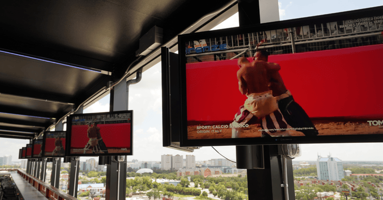 TV Setup for Sports Bars: Guide for Indoor and Outdoor Use
