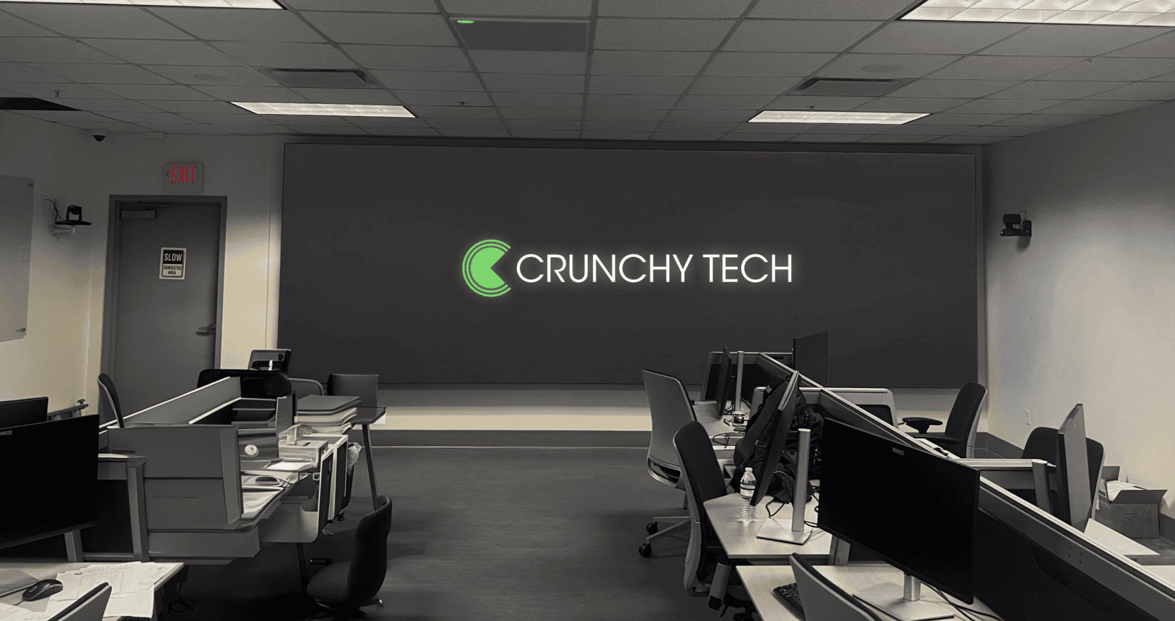 Video Wall Display Solutions Los Angeles - Crunchy Tech